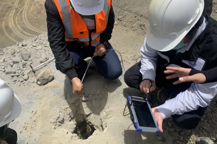 Hollywood International Ltd. › Training Carlson Boretrak2 Borehole ...